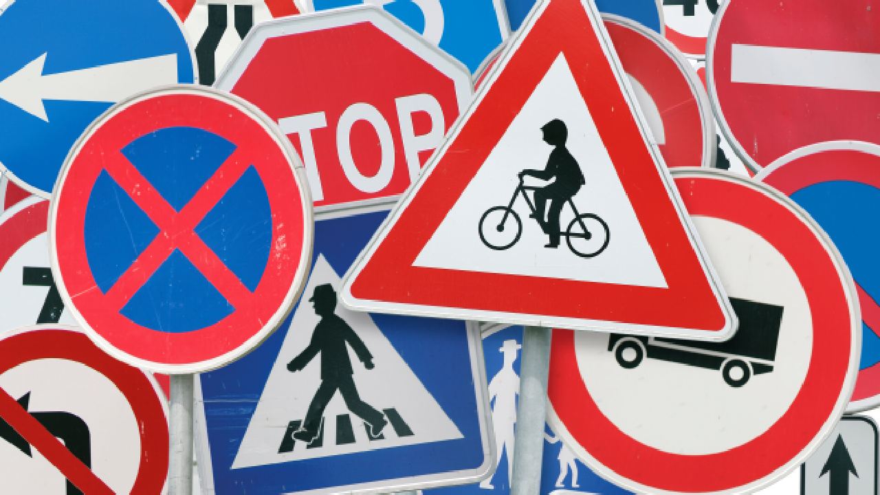 Mengenal Berbagai Rambu-Rambu Lalu Lintas: Panduan Lengkap untuk Sobat ...